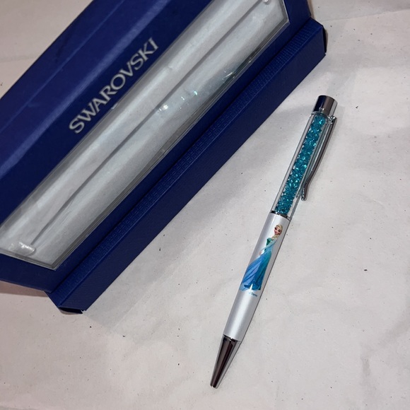 Swarovski | Office | Swarovski Disney Frozen Princess Elsa Crystalline ...